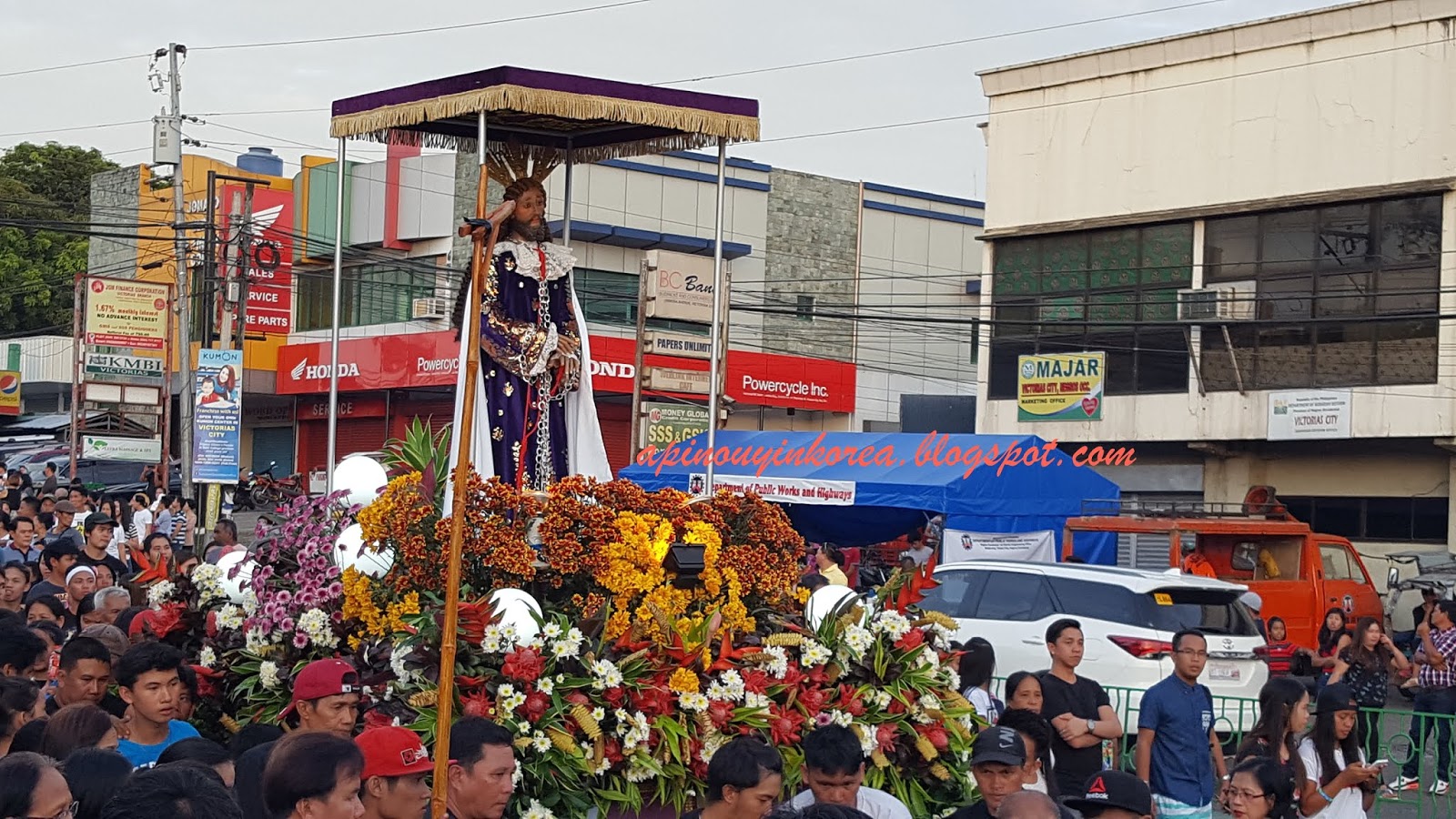 A Pinoy in Korea: Carrozzas de La Semana Santa: The Most Attended and ...