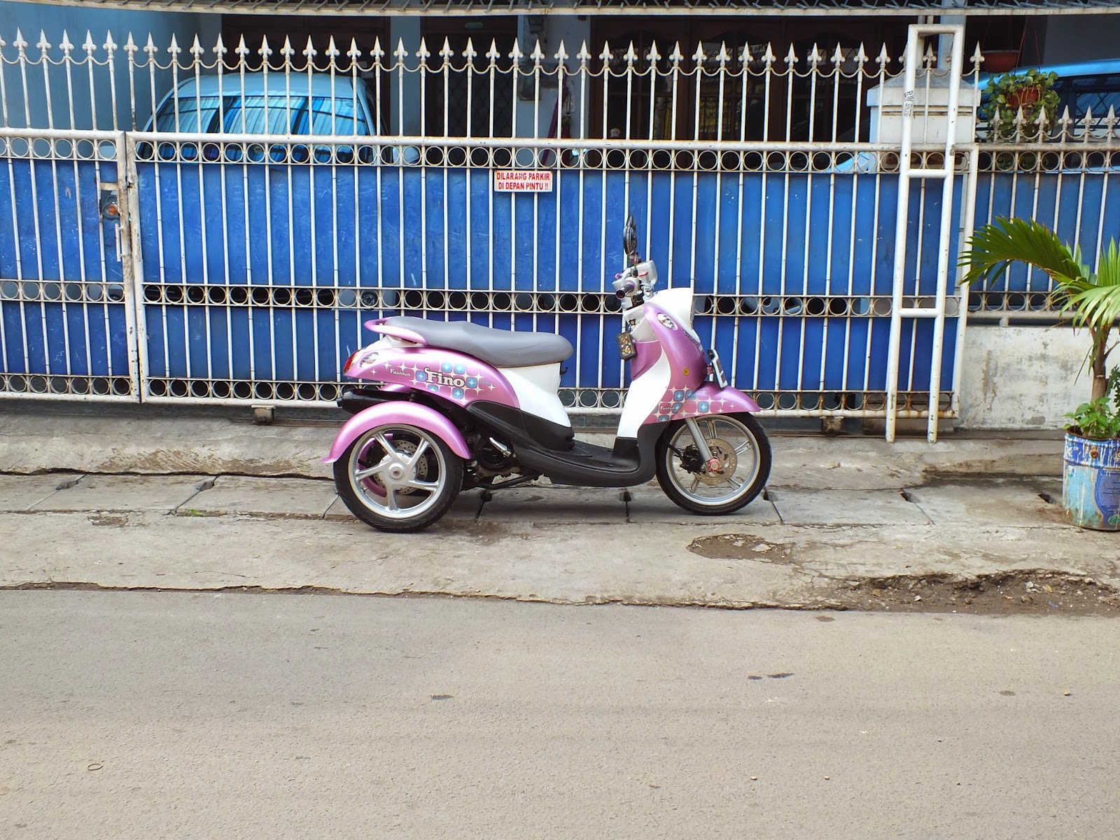 Oracle Modification Concept: Yamaha MIO FINO Roda 3 Konsep MINIMALIST ...