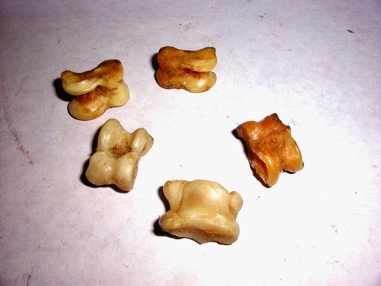 JUGUETES PARA TODOS: EL JUEGO DE LAS TABAS, ES MUY ANTIGUO. EN GRECIA ...