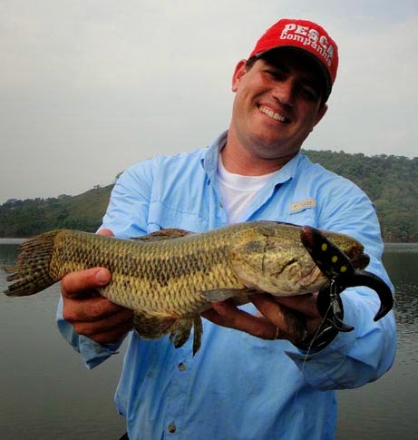 TUDO SOBRE TRAIRA::..: “Sapeando” as traíras