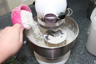 Meals For My Minions: Kaiser Rolls