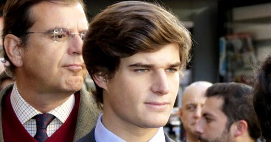 Royalty & Pomp: THE COUNT