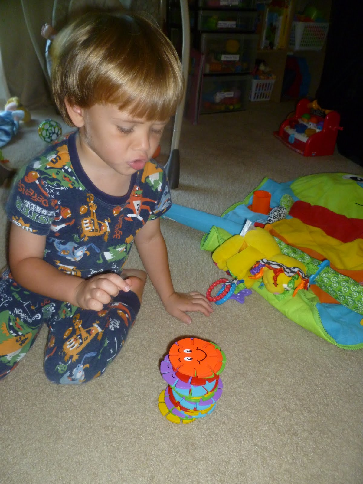 CONNECTAGONS HAPPY FACE WOODEN LEARNING TOY (HEARTHSONG) REVIEW ...