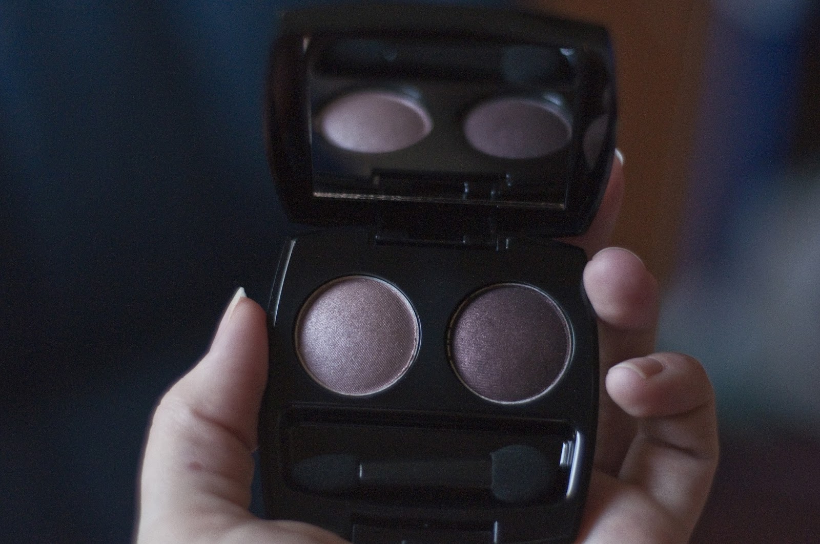 Making-Up Mom: Avon True Color Eyeshadow Duo in Mauve Glow Swatches ...