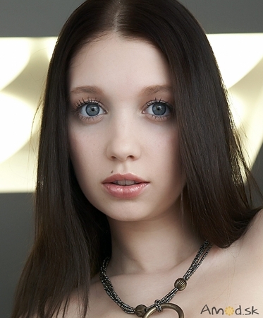 Calvin's Canadian Cave of Coolness: Tumblr Girls This Week