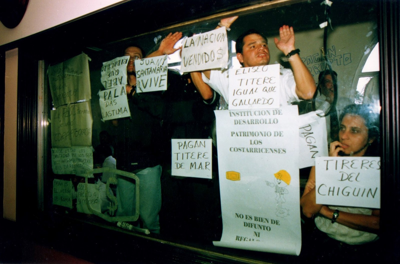 En voz alta: A 15 años del Combo del ICE, los ecos de la resistencia