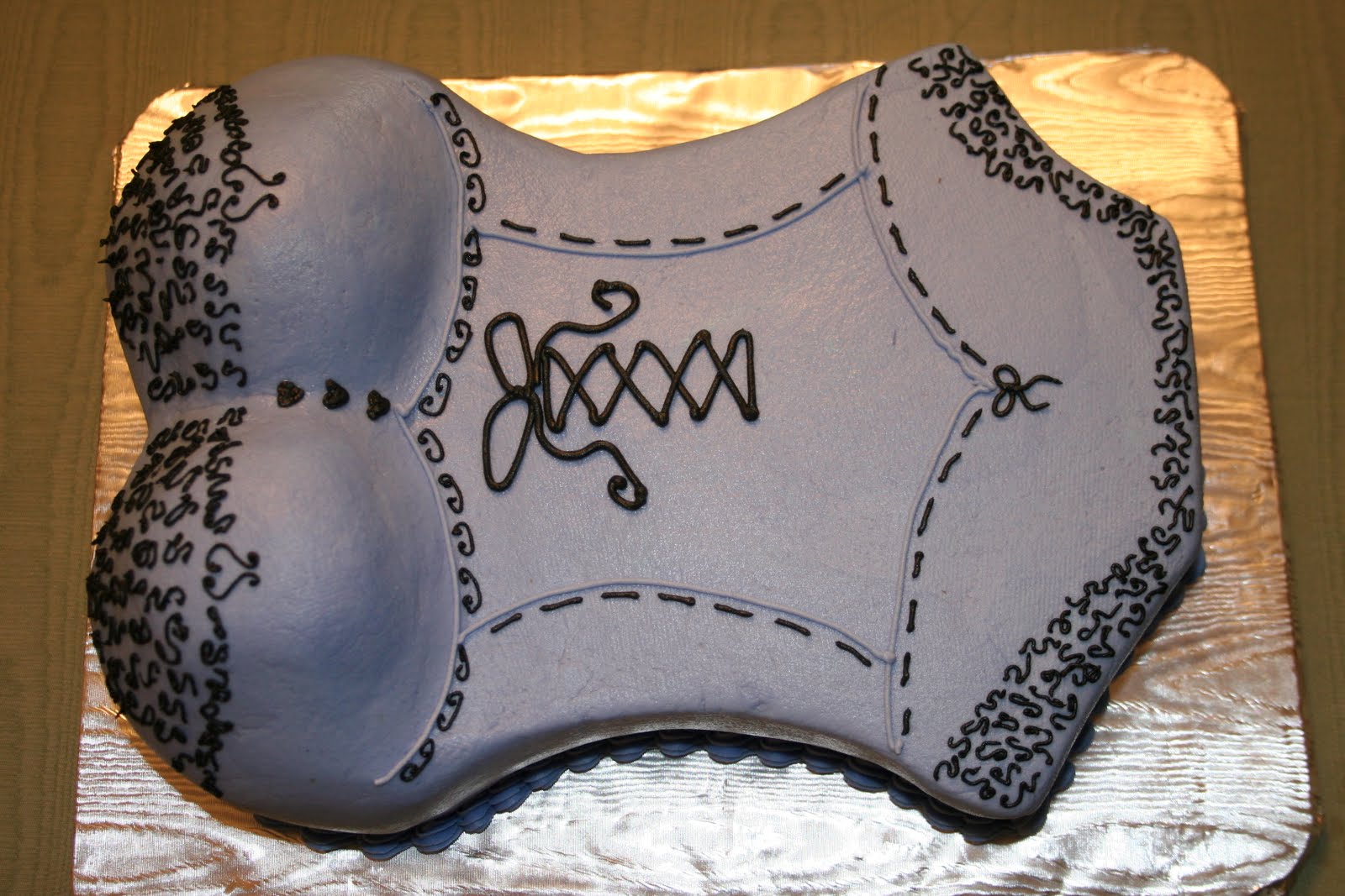 Rachel's Creative Cakes: Bachelorette Party Corset Cake Purple-Black
