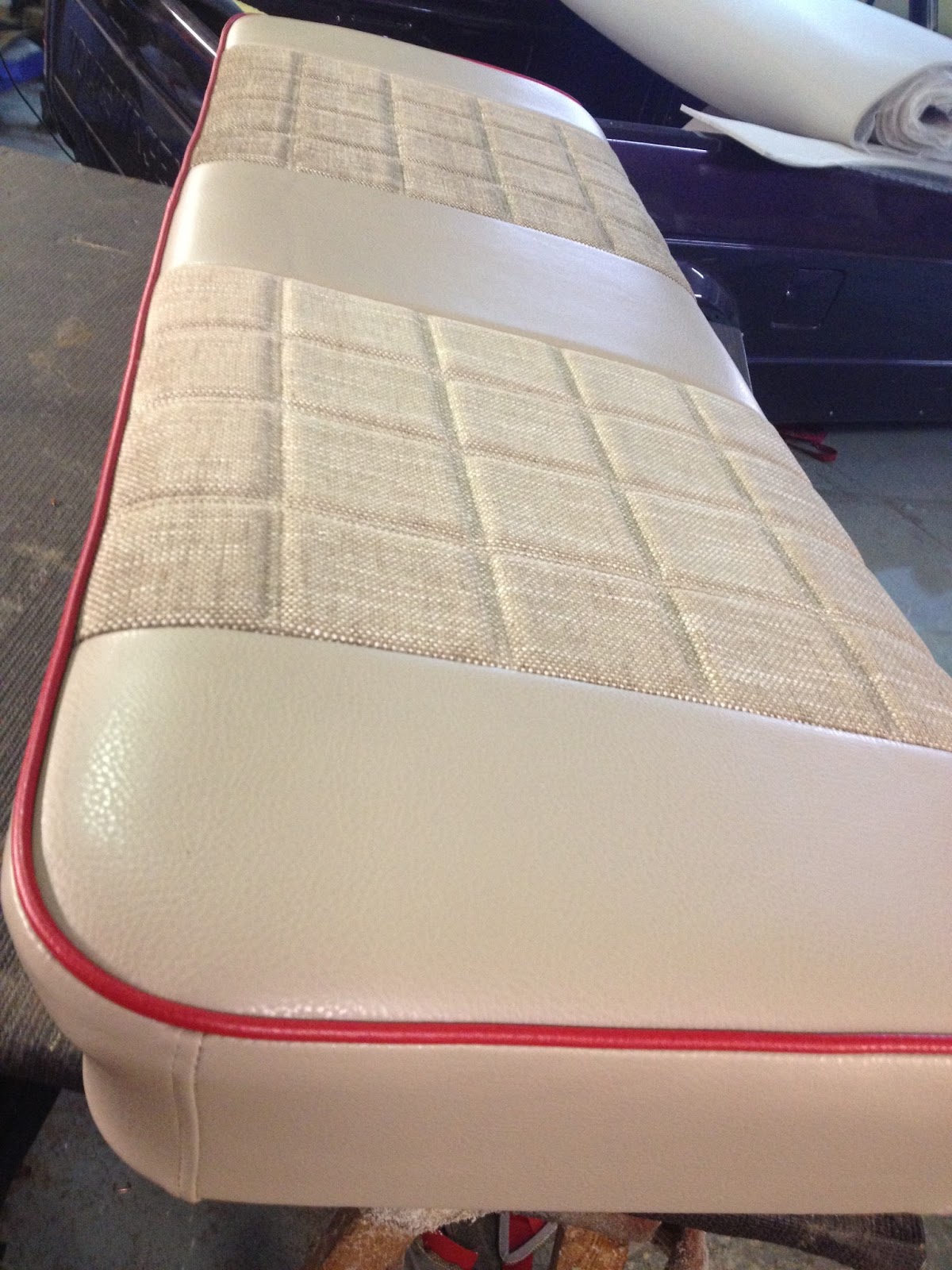 Colin Rouse Auto Trim : VW Split Screen Front Bench Seat Re Upholstered