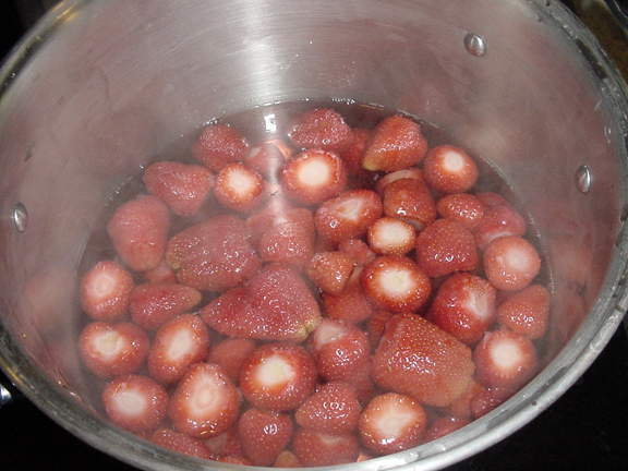 Eating Floyd...: Preserving Floyd: Strawberries! Part II Whole ...