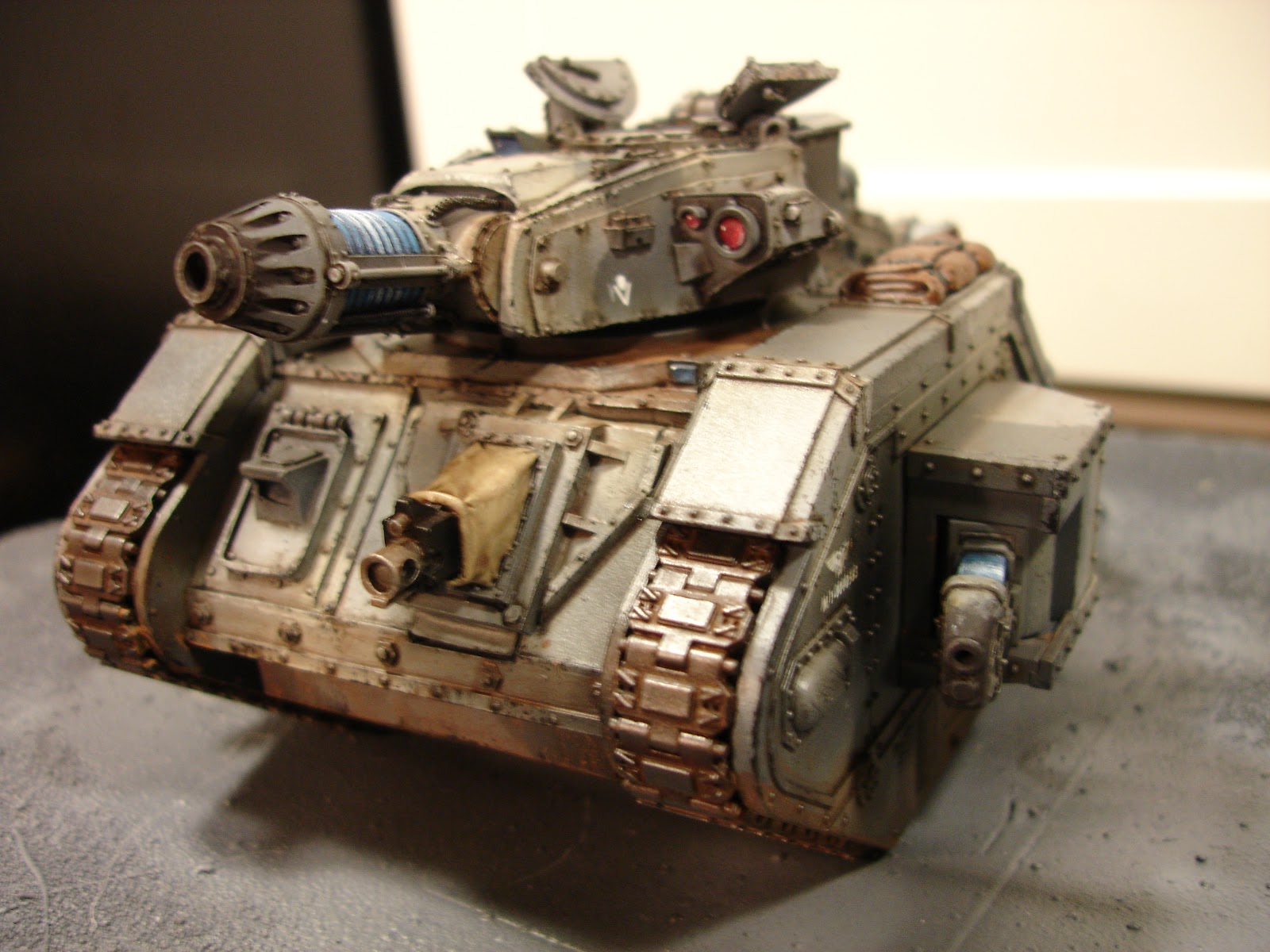 Resin Pewter Paint: Leman Russ Executioner