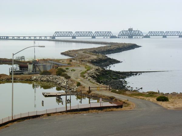 Walking San Francisco Bay: Dumbarton Bridge - Aug. 28, '11