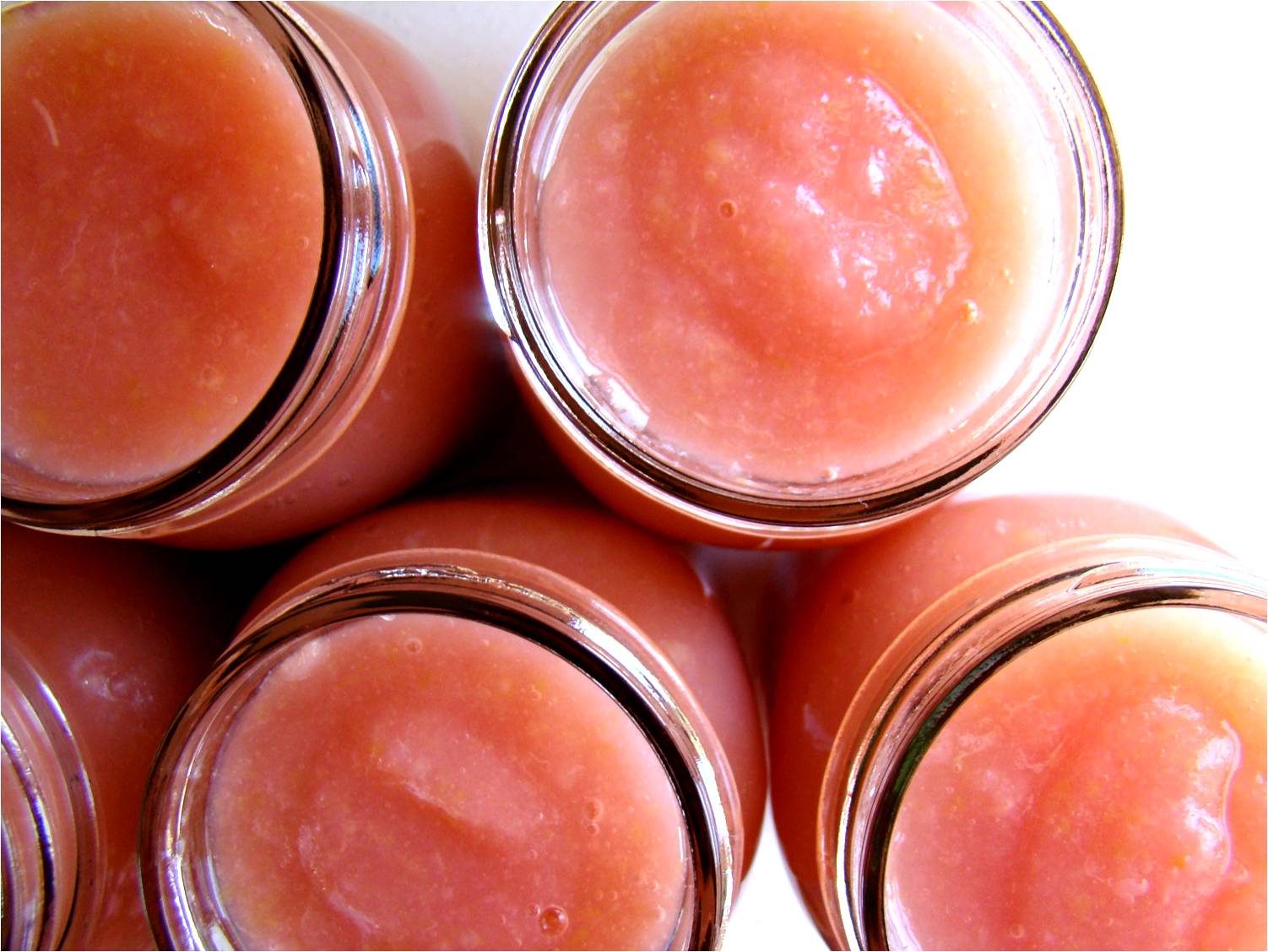Canning - Pink applesauce
