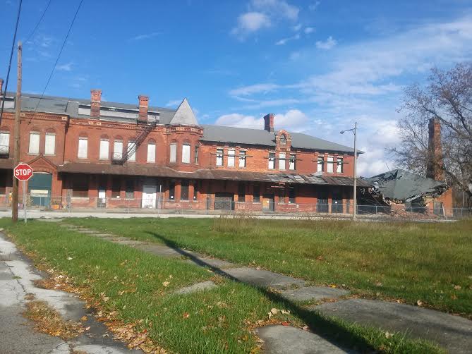 MICHIGAN TALES : Potter Street Station, Saginaw, Michigan