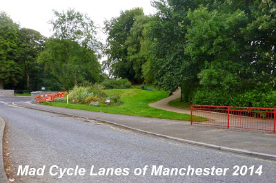 Mad Cycle Lanes of Manchester: Tyldesley Loopline 1 - Monton to Roe Green