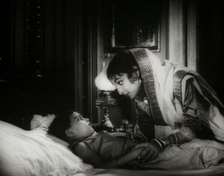 Devi (1960 film) - Alchetron, The Free Social Encyclopedia