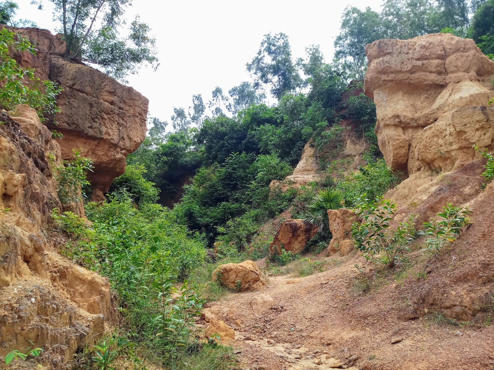 wanderlust: Gangani–Where God is the sculptor