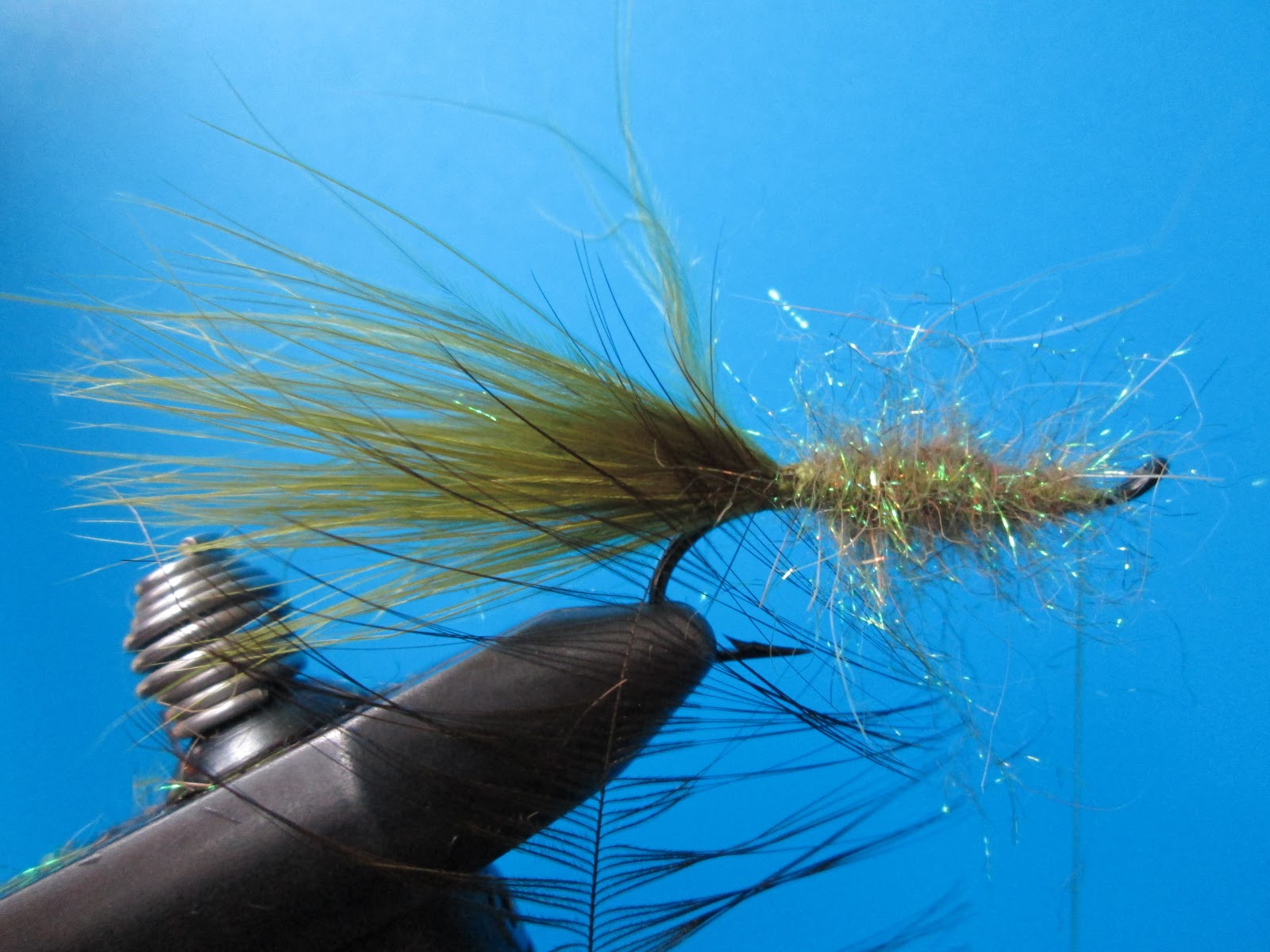 Country Kids on the Fly - Fly Tying: Ice Dub Bugger