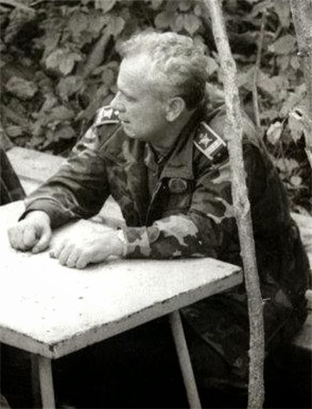 Bosnopolitan: Bosnian legend - general Mehmed Alagic 1947-2003