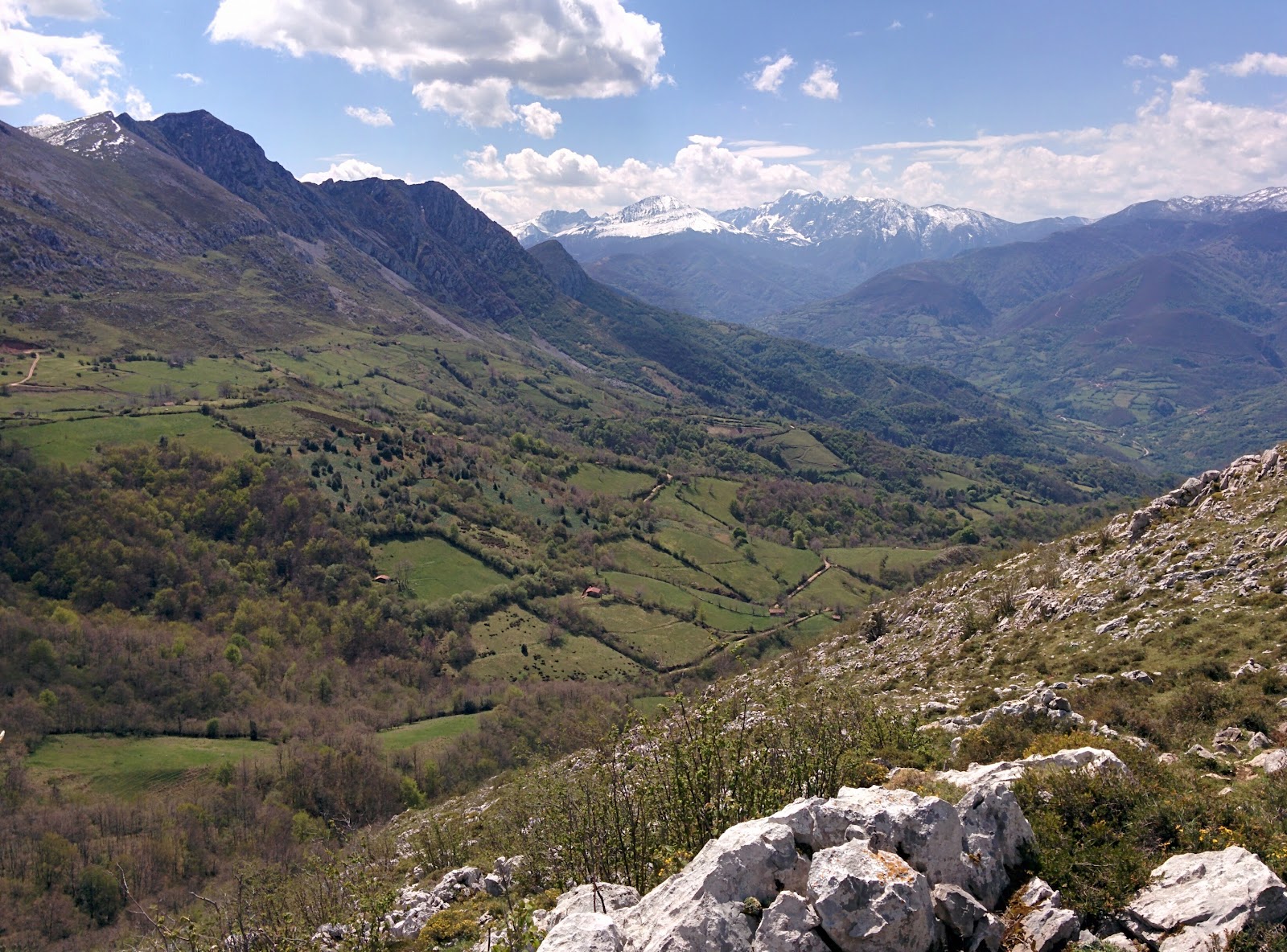 A lo bouzo: La Airua Naval desde la Rebolla [Quirós]