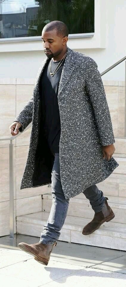 Street Style Kanye West | Akío Magazine | Celebrity Menswear Street Style