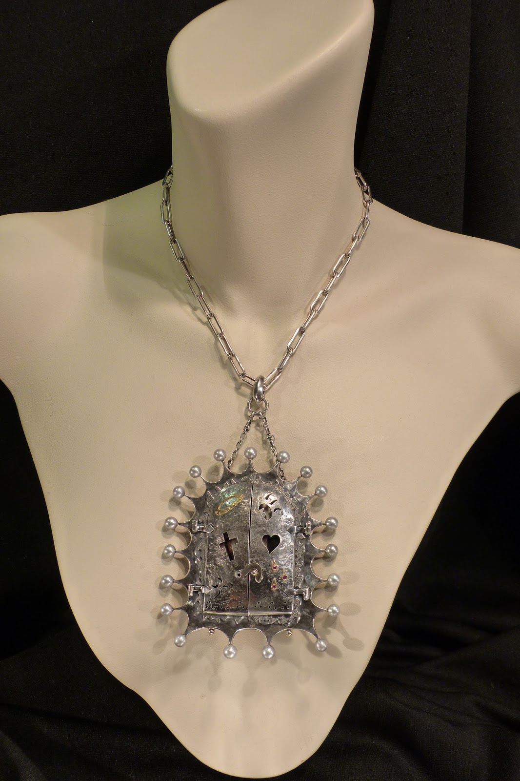 Clear Metals: The Seeker