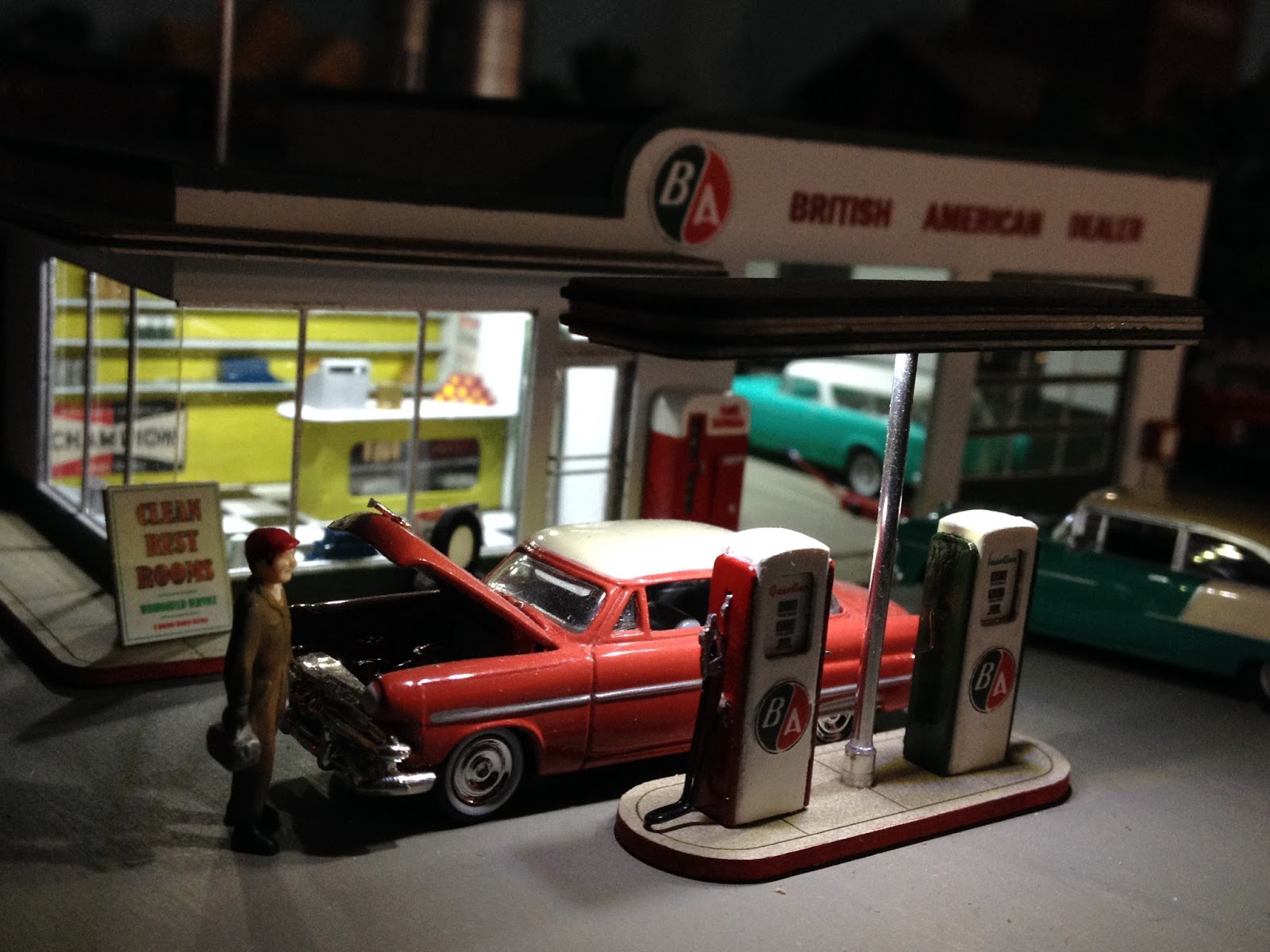 CP Rail Manitoba & Minnesota Subdivision: Great Gas Station Night Scene ...