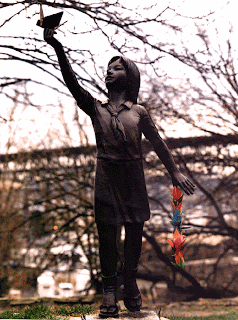 Navegando entre Nubes: Sadako y las mil grullas de papel