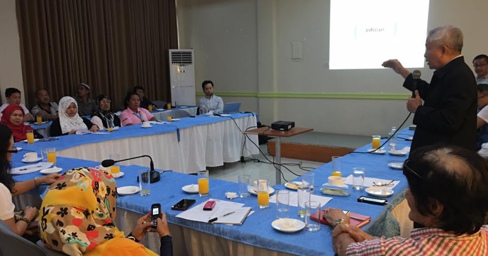 MINDANAO EXPOSE: City Admin Dr. Danda Juanday attends a meeting with ILO.