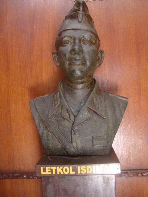 MUDAH BELAJAR IPS SMP : MONUMEN PALAGAN AMBARAWA & MUSEUM ISDIMAN