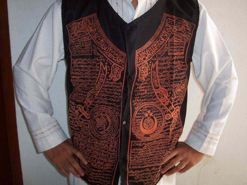 8 Jimat Klenik yang Dimiliki Orang Indonesia - I want to know