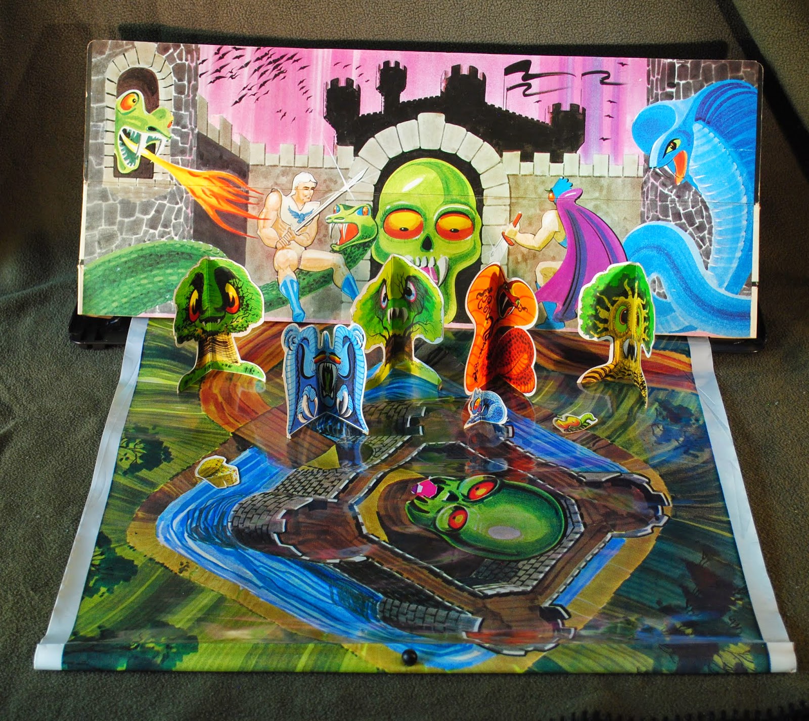 Fantasy Toy Soldiers: TARA TOYS: Dark Adventure Playset