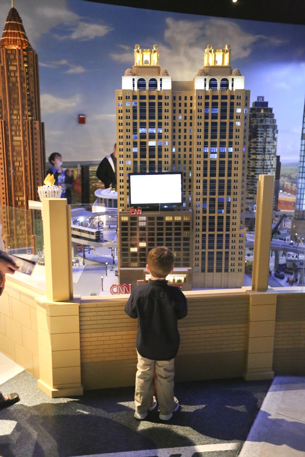 Guarnieri Family: Trip to the new Lego Discovery Center