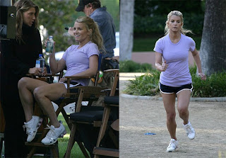 BollyHolly News: Jessica Simpson hired trainer for fitness