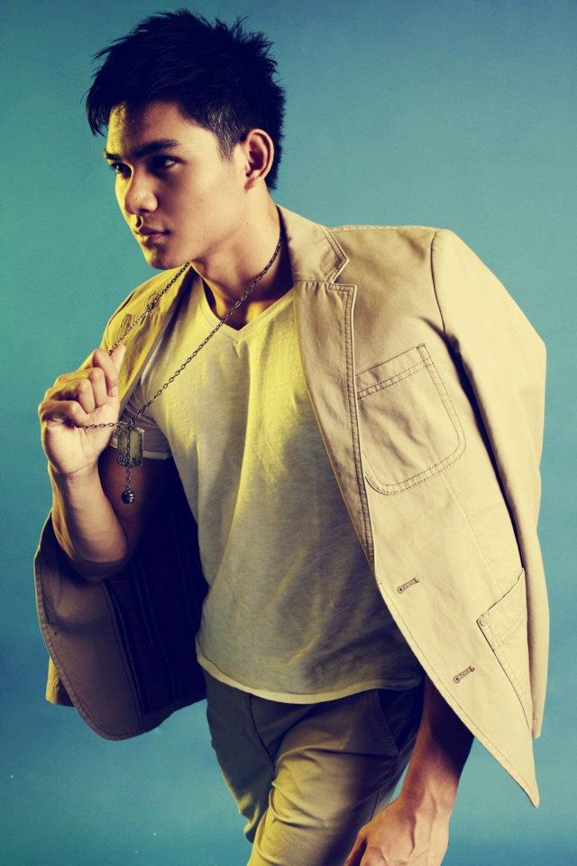 Man Central: Rayhan Febrian: In Casual Wear