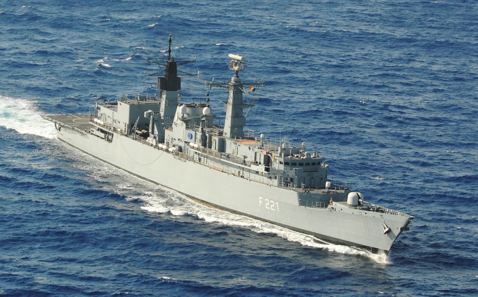 Naval Open Source INTelligence: Romania looks to revive Type 22 frigate ...