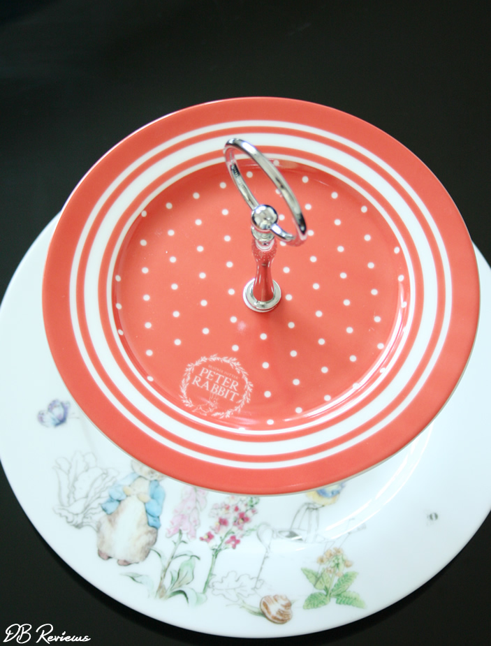 Personalised Peter Rabbit Classic Cake Stand From www.ijustloveit.co.uk ...