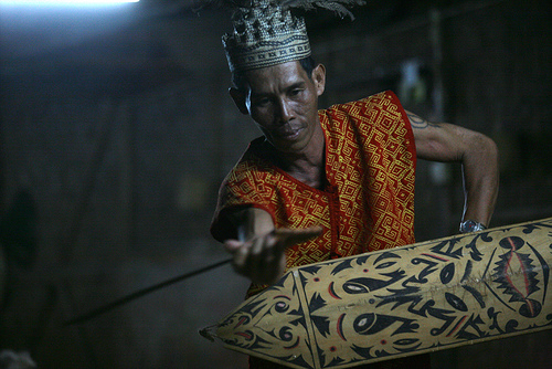 Tahun 6 Bahasa Malaysia :Seni Tradisi Kebanggaan Kita: Tarian Ngajat