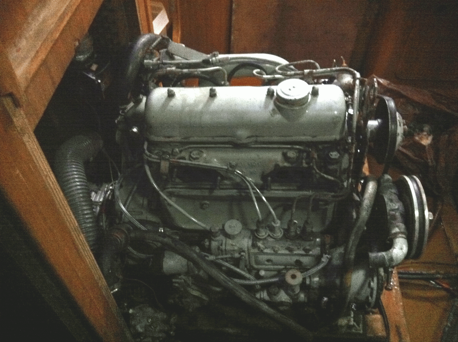 BRICOMAR: RESTAURACION MOTOR MERCEDES OM636