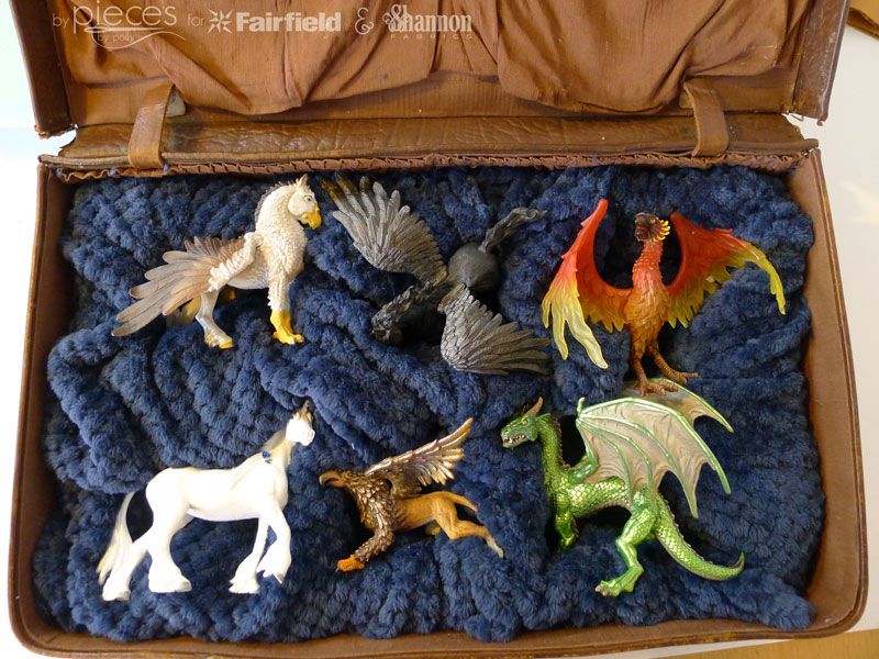 Pieces by Polly: How to Make Newt Scamander's Magical Case