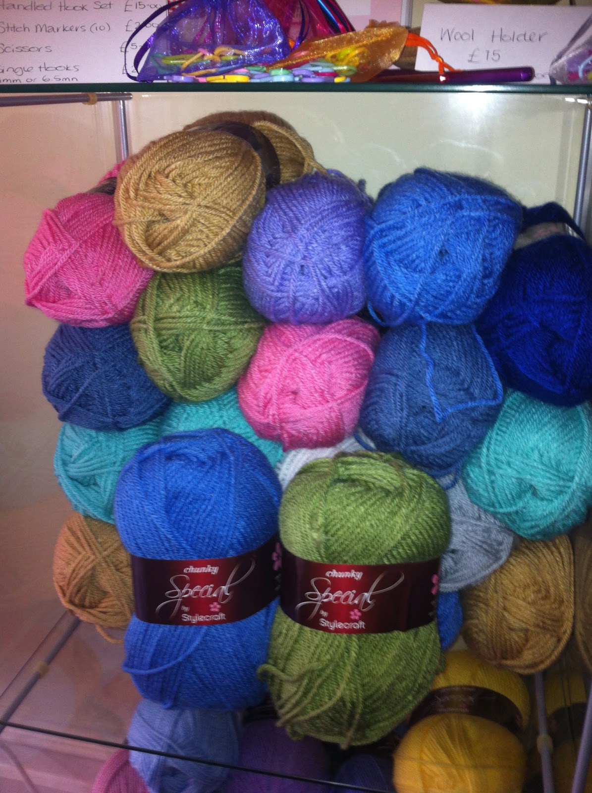 Get Hooked on Crochet: Day 220 - Crochet Clock & more!