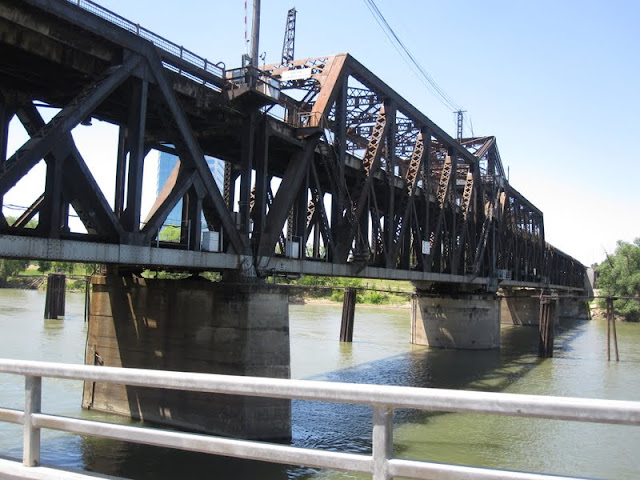 Bridge of the Week: Movable Bridges - I Street Bridge (2)