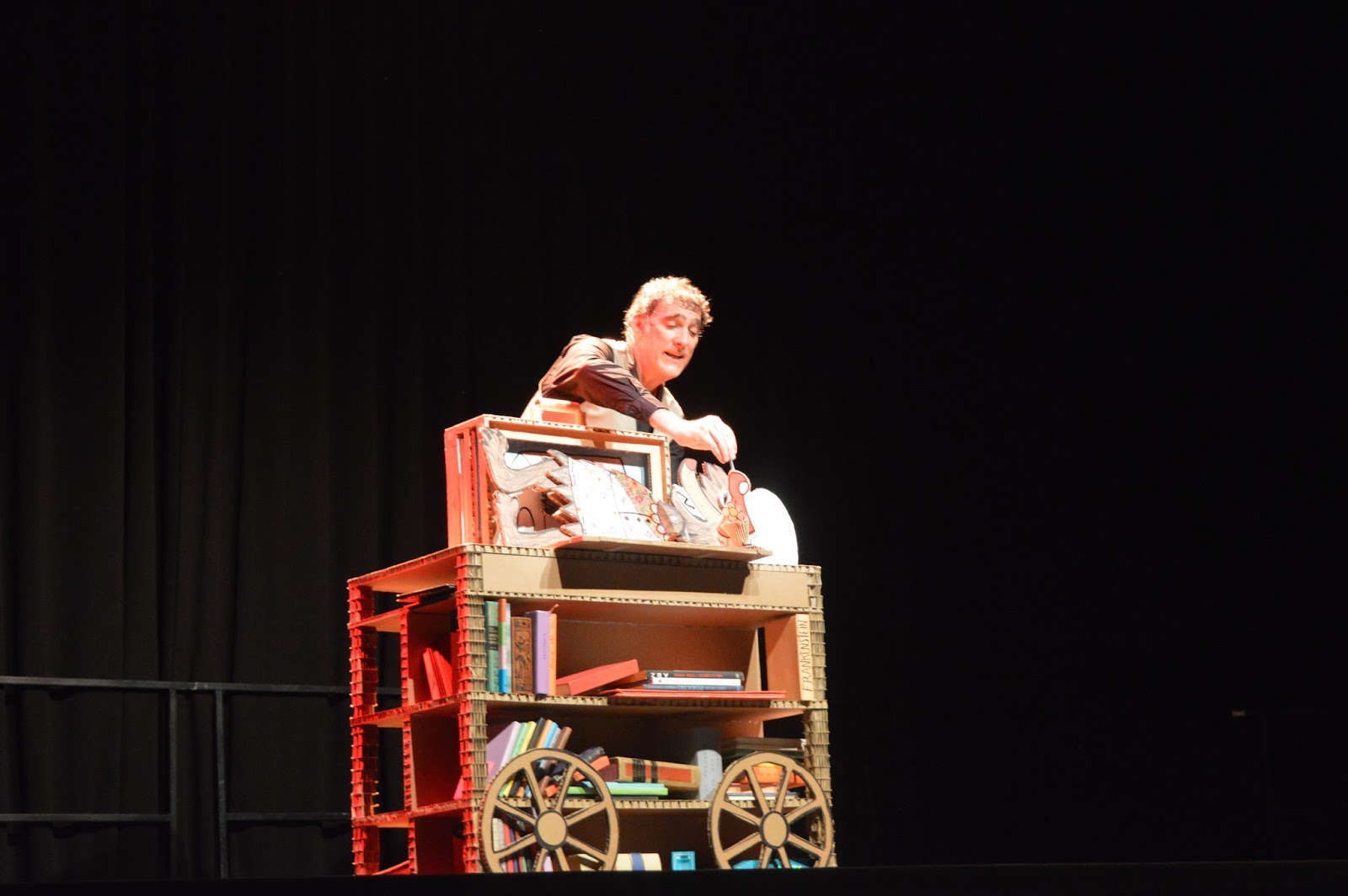 Pintando sonrisas de colores: Teatralia. Little red riding hood ...