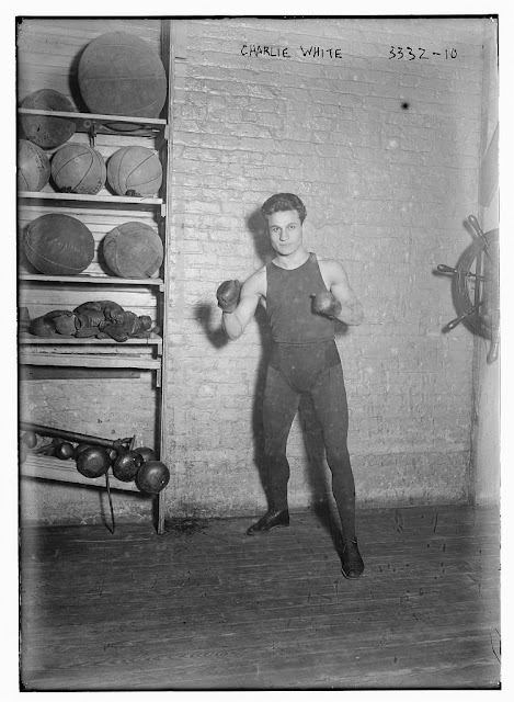 Old Photos of Boxing 100 Years Ago ~ Vintage Everyday