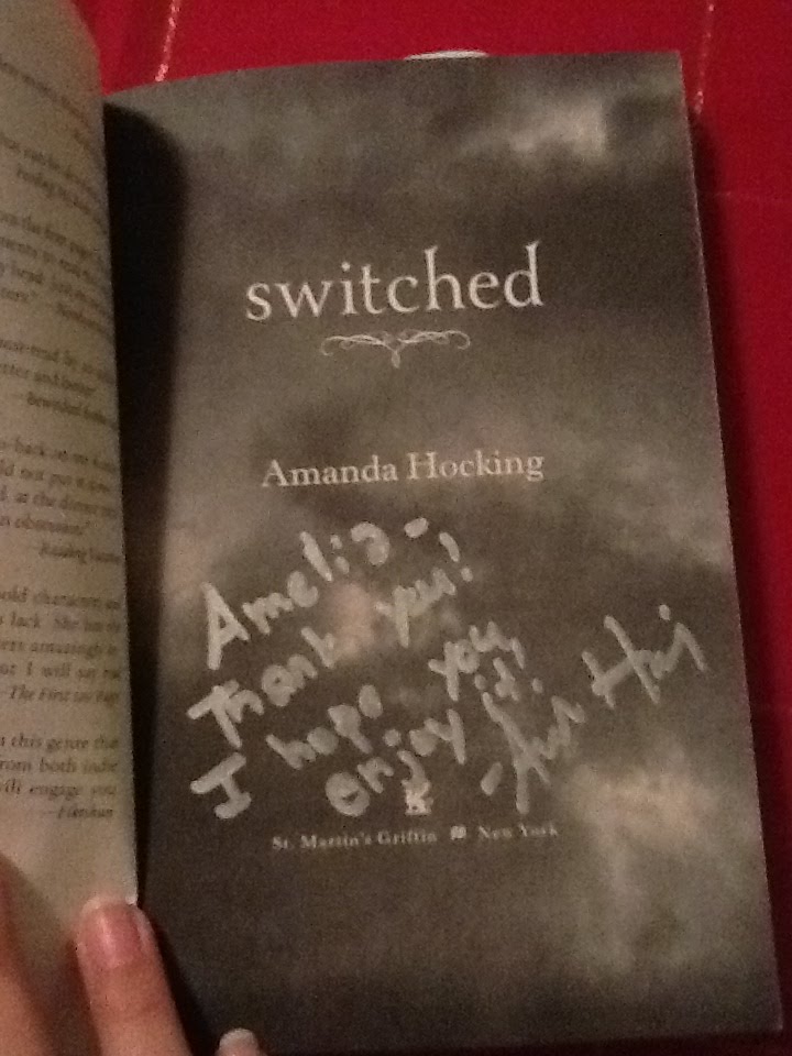 Amanda Hocking Book Signing