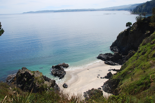 Monumento a la Biblia en Tomé - Chile: Acerca de la ciudad de Tomé.