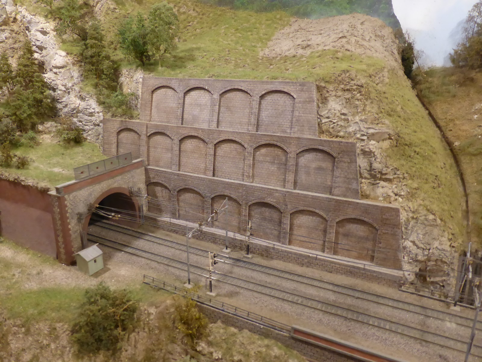 45ma edizione della Mostra scambio di modellismo ferroviario a Prato ...