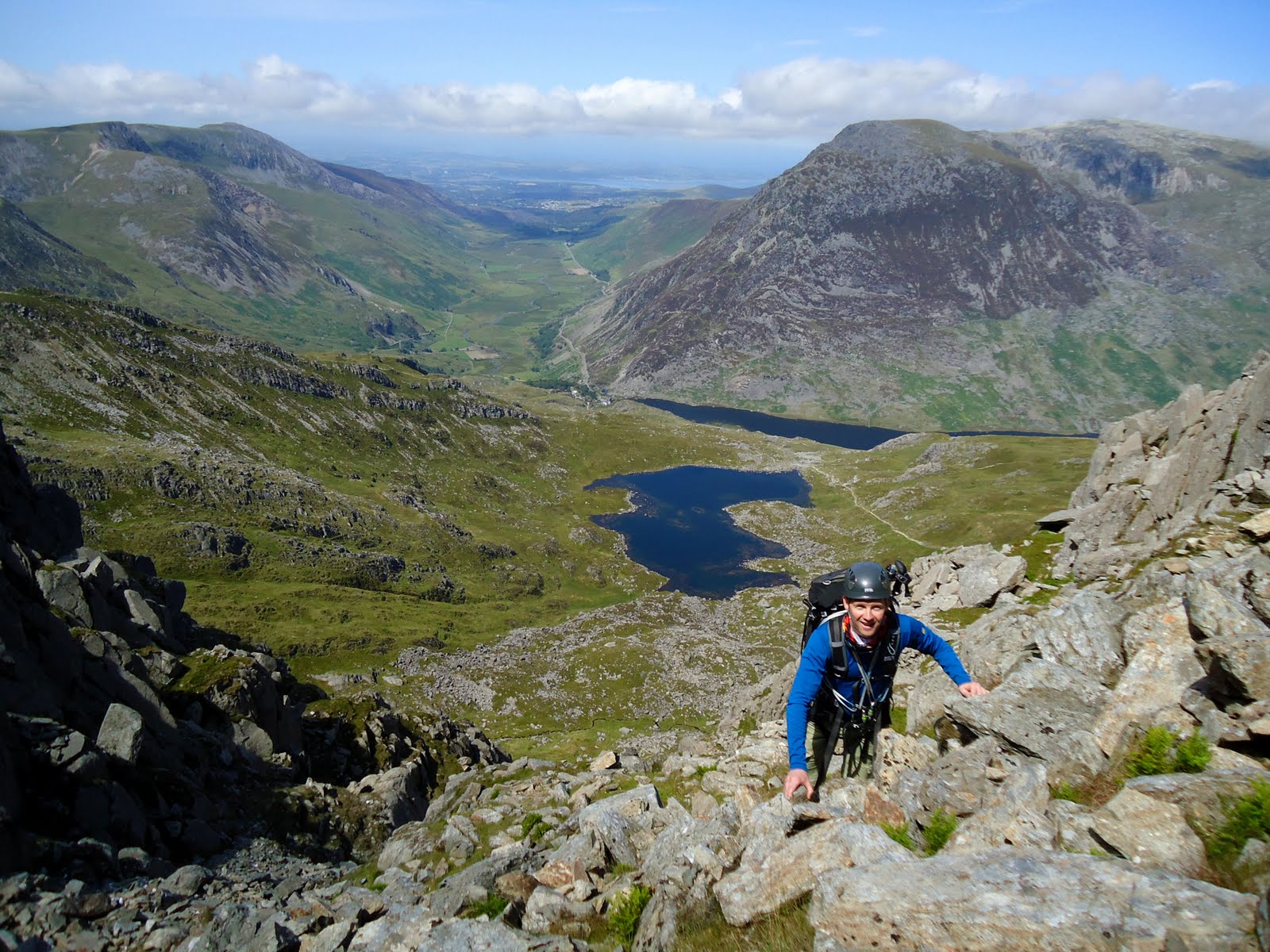 Scrambling in the Glyders | Snowdonia Mountaineering