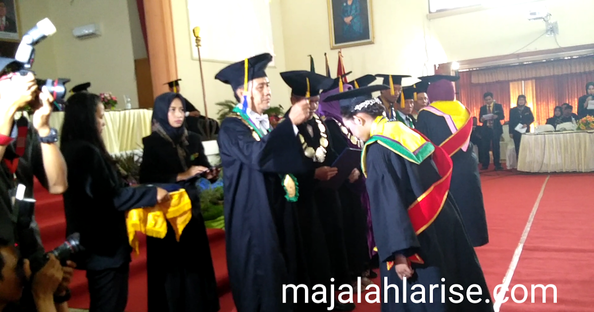 Wisuda Sarjana dan Pascasarjana Periode II Tahun 2018 Univet Bantara Sukoharjo - MAJALAH LARISE