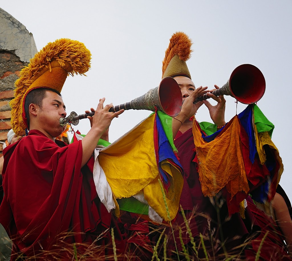 INSTRUMUNDO Instrumentos Musicales: Rgya-Gling, Gyaling, Gya Ling, Gya ...