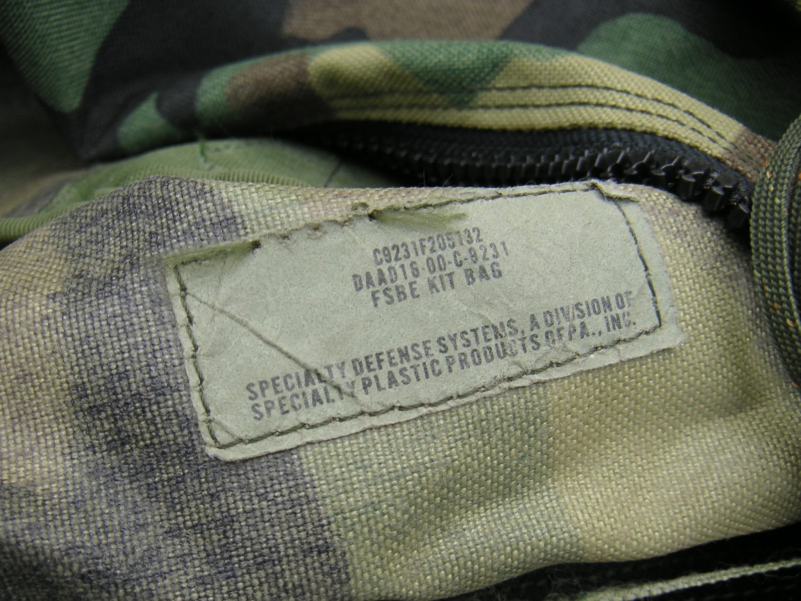 Webbingbabel: USMC Force Recon FSBE Kit Bag Woodland Camo ' 00